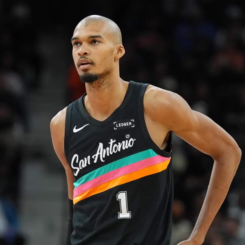 Wembanyama’s 39 helps Spurs survive Edwards’ 55 in San Antonio